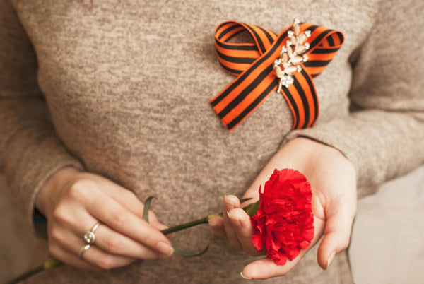 Broches Bijoux et Art de l'Élégance